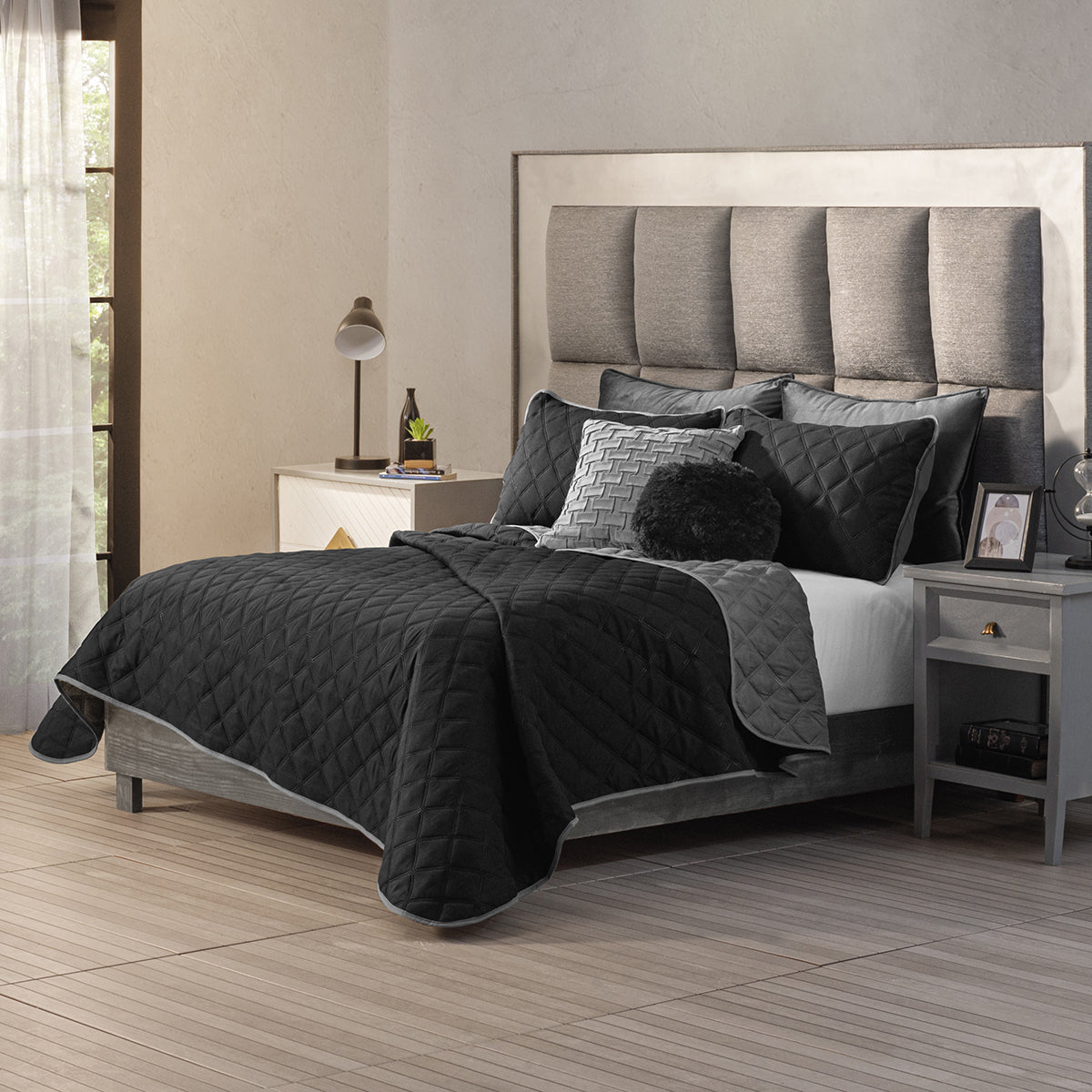 JUEGO DE EDREDON LIGERO ELEGANTE – ÍNTIMA HOGAR